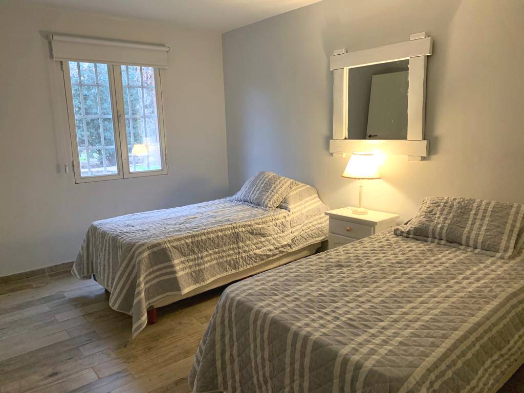 Quinta Los Robles, Junín, Buenos Aires, Información y Precios, ID32977